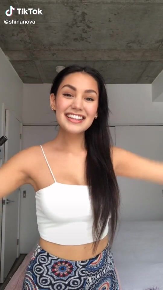 Sexy Shina Nova Shows Cleavage in White Crop Top | sexyfilter.com