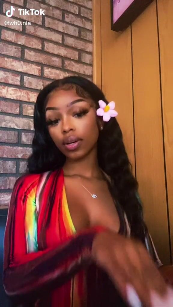 Sexy Shania Christian Shows Cleavage | sexyfilter.com