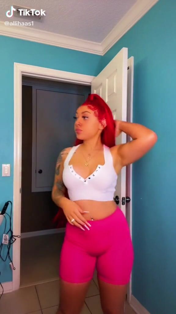 Hot Alli Haas Shows Cleavage In White Crop Top