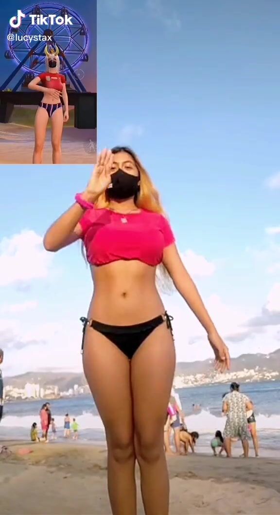 Cute Lucy Alvarez Shows Cosplay | sexyfilter.com