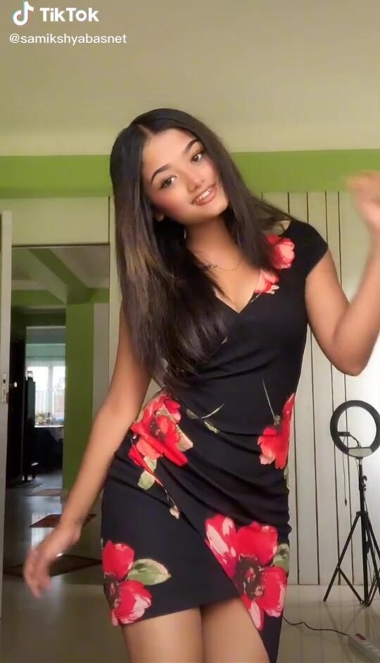 Hot Samikshya Basnet Shows Cleavage in Floral Dress | sexyfilter.com