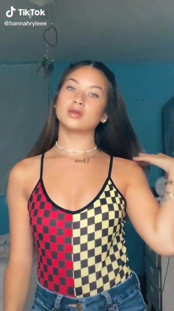 Sexy Hannah Rylee in Top | sexyfilter.com